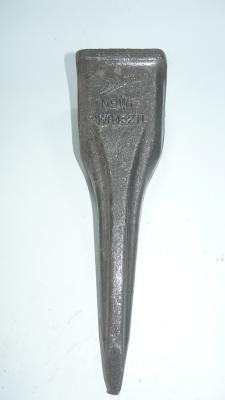 China Forged Bucket Tooth 1U3452TL/9W8452 for Cat330 Excavator | 55-62 HRC Hardness | Alloy Steel Construction for sale