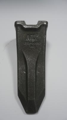 China Standard Replacement Bucket Teeth 2713-0032RC / 2713Y0032 Rock Bucket Tooth For Daewoo DH360 for sale