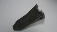 China Standard Replacement Bucket Teeth 2713-0032RC / 2713Y0032 Rock Bucket Tooth For Daewoo DH360 for sale