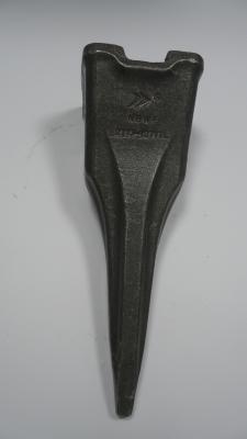 China Daewoo Excavator Forged Bucket Tooth 2713-1271TL  2713Y1236TL For DH500 Bucket Teeth for sale