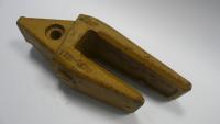 China Yellow Excavator Bucket Teeth Adapter Customized 2713-1273 OEM for sale