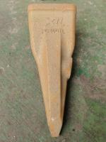 China Komatsu Style PC400 Excavator Spare Parts Bucket Tooth 208-70-14152TL  208-70-14270TL for sale