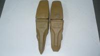 China For Komatsu PC300  Excavator Bucket Tooth Seat 207-939-3120 Bucket Teeth Root 207-939-5120 for sale