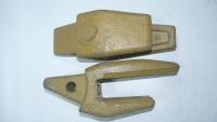 China 208-939-3120 bucket teeth adapter with 50mm opening height casting adapter for sale