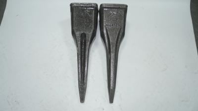 China Alloy Steel Construction Machinery Bucket Tooth 9W8452 1U3452 1U-3452 for Excavator 330 for sale