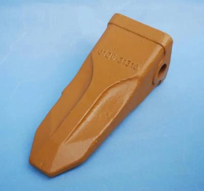 China Excavator Parts Teeth 61Q6-31310RC Wheel Loader Digging Casting Excavator Bucket Tips for sale