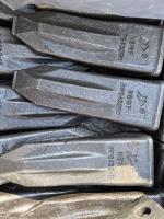 China 9W8452   Series Bucket Tooth J460 Casting Tooth For 330  Construction Machinery Parts for sale