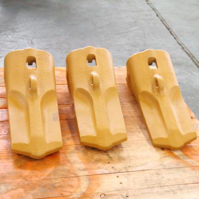China Excavator Bucket Tooth 195-5139 25RC12 2713-1219 9W8552 9N4352 9N4452 7T3402RC 205-70-7427235S for sale