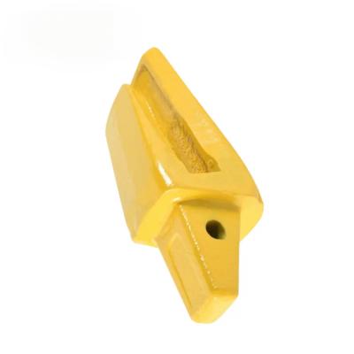 China Excavator Parts 61N8-31320 Bucket Teeth Adapter for R280 R290LC7 R300LC7 R320LC7 for sale