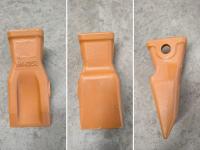 China 9N4253 Mining Abrasion-Resistant Heavy Duty Teeth  for J250 Rock Excavators Buckets for sale