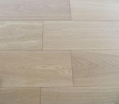 China Oversized European Oak Engineered Wood Flooring with Pine Core in 1210 x 190 x 15/3MM for sale