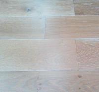 China Oak wood flooring for sale