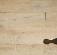 China Classic Oak Engineered Wood Flooring with sawn mark and white stained for sale