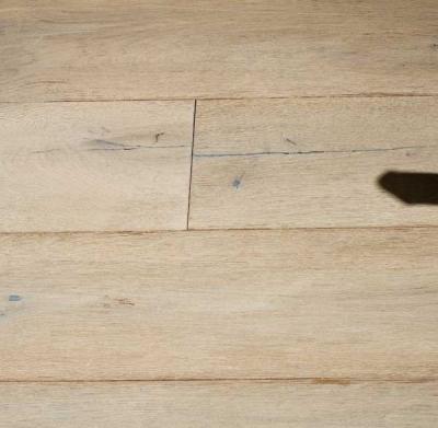 China Antique Oak Engineered Hardwood Flooring, wide plank with white stained for sale
