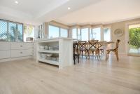 China Popular color stain in Australian--European Oak floating timber flooring for sale