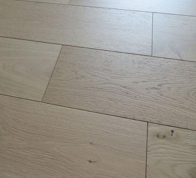China 3 Layers European Oak Engineered Wood Flooring with Invisible Lacquer in 1900 x 190 x 15/4MM for sale