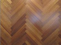 China Merbau Herringbone Engineered Wood Flooring 350-1200mm Enviromental for sale