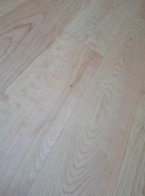 China American Cherry Engineered Wood Flooring AB Grade Smooth Surface Natural Color for sale