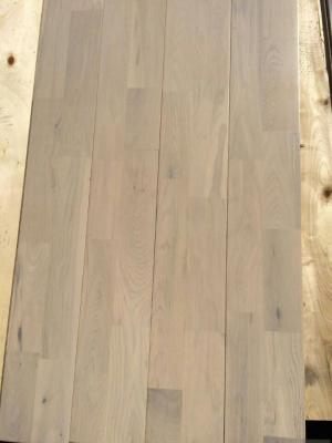 China 2 Strips Solid Oak Engineered Flooring Rustic Engineered Wood Flooring CD Grade for sale