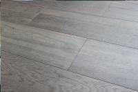 China Chemical Treated White Oak Engineered Wood Flooring with 8-12% Moisture and Grey Color for sale
