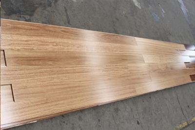 China Smooth Blackbutt Engineered Timber Flooring Floating Engineered Wood Floor Prefinish for sale
