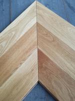China AB Grade Engineered Oak Chevron Flooring Brushed And Natural Lacquered for sale