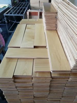 China China Birch Multi layers Engineered Wood Flooring,natural color UV lacquer for sale