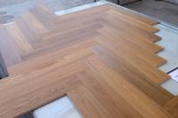 China Smoked UV Oiled White Oak Herringbone Parquet Flooring 910x150mm for sale