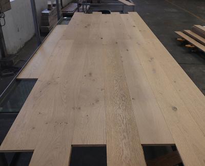 China Multi-layers European Oak Engineered Wood Floor with Invisible Lacquer and Natural Finish for sale