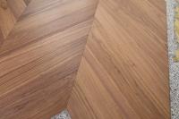 China Natural Vanished Chevron Parquet Flooring Engineered Walnut Oak Veneers Tongue Groove Matt Finish Durable Surface for sale