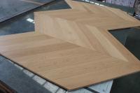 China Prime Grade Euro Oak Chevron Engineered Wood Floor Chevron Pattern Parquet for sale