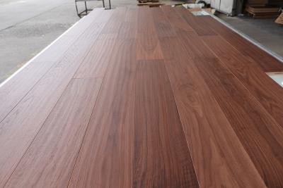 China Handscraped, Brushed American Walnut Multi-layers Engineered Wood Flooring for sale