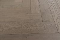 China Russian Oak Herringbone Multi-layers Engineered Wood Flooring, 600 x 90MM for sale