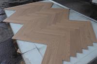 China Russian Oak Herringbone Multi-layers Engineered Wood Flooring, 600 x 90MM for sale