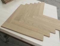 China Prime White Oak Herringbone Engineered Flooring 600 X 90 X 12/3MM Size for sale