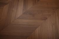 China Residential Walnut Chevron Flooring Chevron Pattern Parquet Flooring Smooth Surface for sale