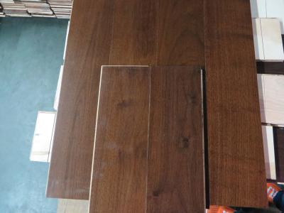 China Latte Stained American Walnut Engineered Hardwood Flooring with UV lacquered finishing for sale
