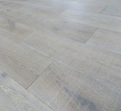 China 220mm Width European Oak Engineered Wood Flooring with ABCD Grade and 25 Years Residential Warranty for sale