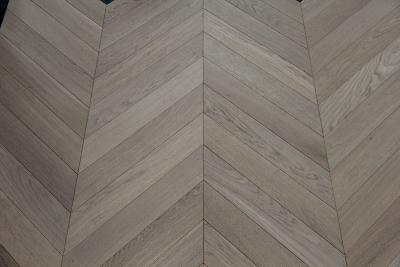 China European Oak Chevron Parquet Flooring 45 Degree 510 X 90 X 14MM Size for sale