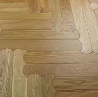 China Brushed Shaped Parquet Curved Herringbone Oak Flooring with Natural Lacquer for sale