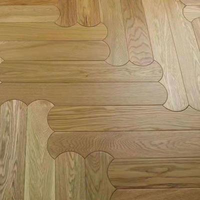 China Brushed Shaped Parquet Curved Herringbone Oak Flooring with Natural Lacquer for sale