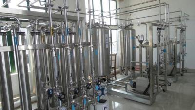 China USP GMP Pharmaceutical Water Treatment Plant WFI Water for Injection Machine 500L/H for sale
