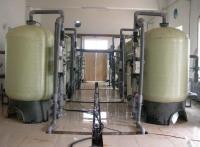 China 0.6Mpa FRP Water Softener System , 2000 L/H Automatic Control Water Softener Plant for sale