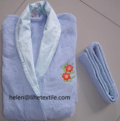 China Adult 100% Cotton Bathrobe 400 GSM Velour or Loop Terry Cloth for sale