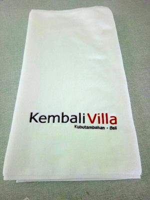 China Custom Logo 100% Cotton Embroidered Gym Sport Bath Towel 70x140 cm Yoga Towel for sale