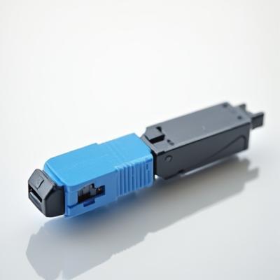China SC APC Fiber Optic Fast Connector 3000PCS/CTN with ≤0.5dB Insertion Loss for FTTH Networks for sale