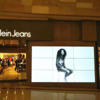 China Super Narrow FHD Digital Signage Video Wall Display Monitors 1.8mm 50Hz / 60Hz for sale