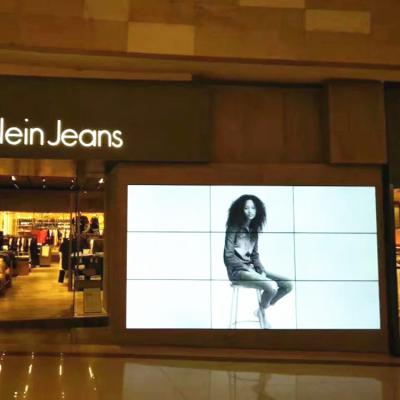 China Super Narrow FHD Digital Signage Video Wall Display Monitors 1.8mm 50Hz / 60Hz for sale