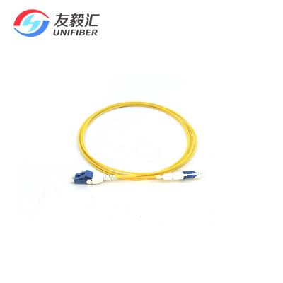 China High-Density Solution CS to LC Uniboot Fiber Optical Patch Cord for sale