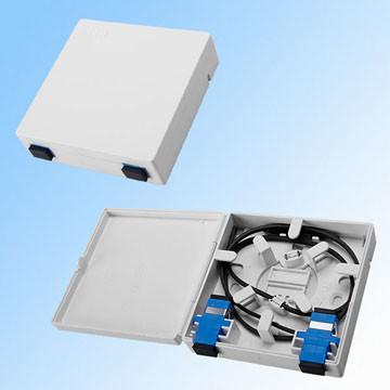 China Indoor Wall Mounted Fiber Optic Termination Box SC/FC 2 Adaptor Port White Color for sale